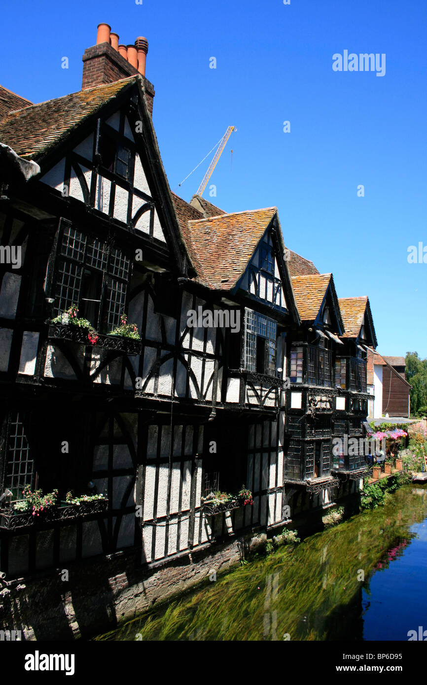 Medieval houses by the river Stour in Canterbury, Kent Stock Photo - Alamy
