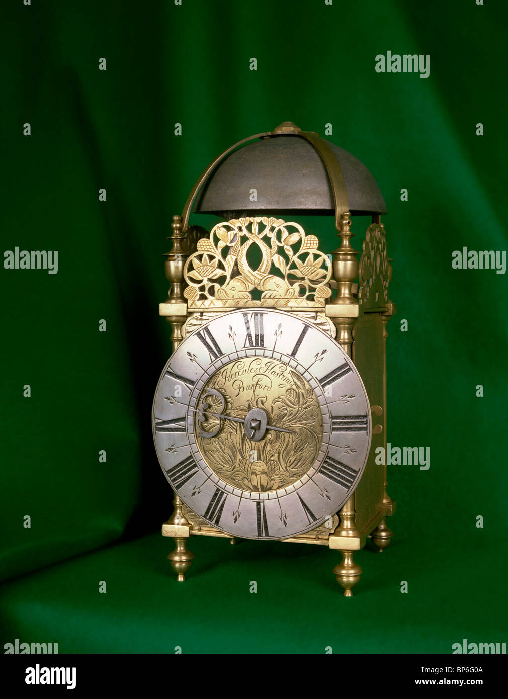 17th century clocks hi-res stock photography and images - Alamy