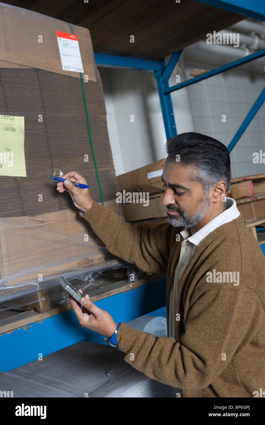 Delivery counting hi-res stock photography and images - Alamy