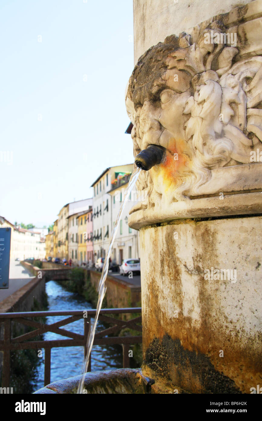 Fosso hi-res stock photography and images - Alamy