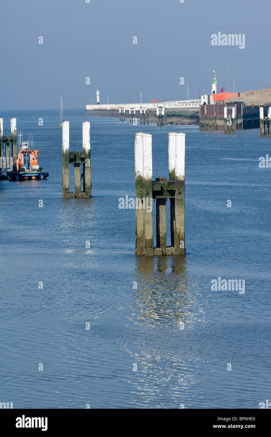 Yser river hi-res stock photography and images - Alamy