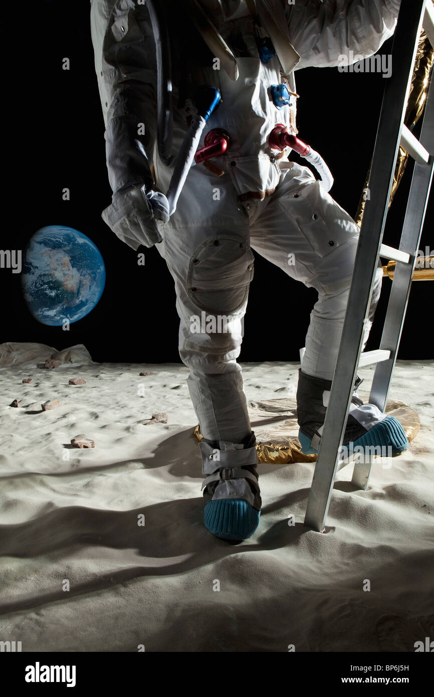 Lunar lander hi-res stock photography and images - Alamy