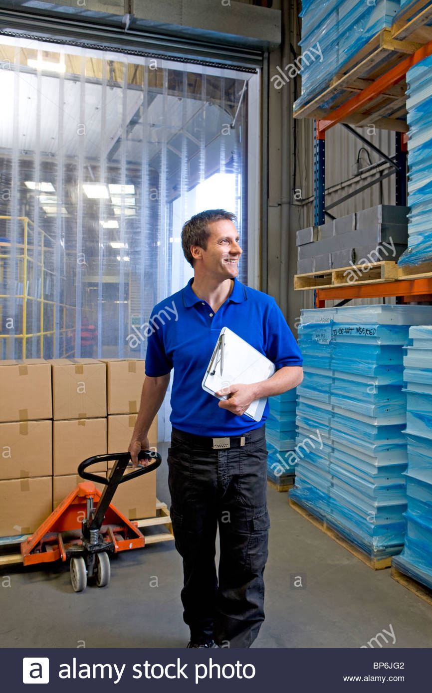 Loading Truck Warehouse Stock Photos & Loading Truck Warehouse Stock ...