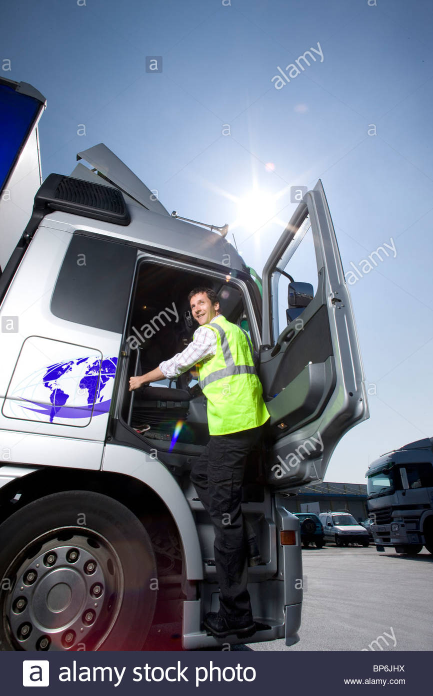 Lorry Driver Cab Stock Photos & Lorry Driver Cab Stock Images - Alamy