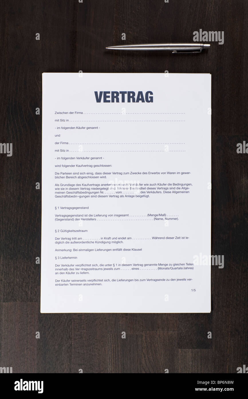 Contract color hi-res stock photography and images - Alamy