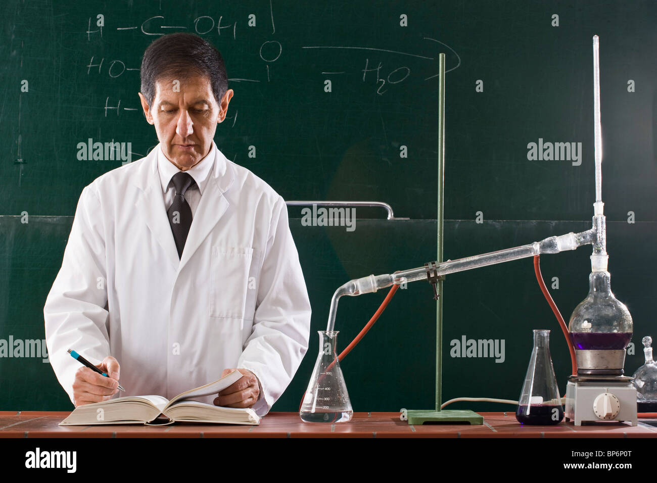 High School Chemistry Lab Stock Photos & High School Chemistry Lab ...