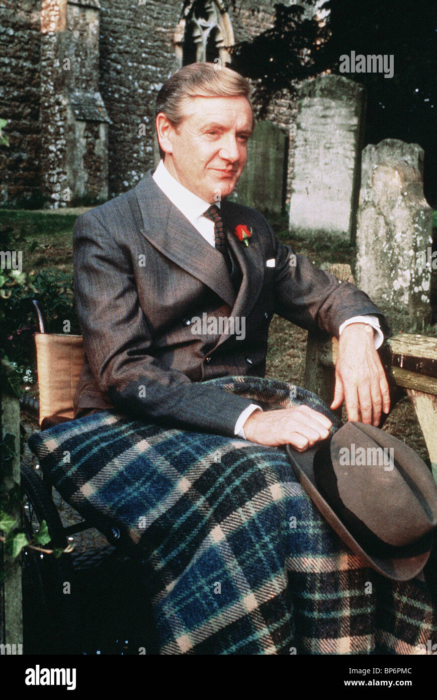 Ronald Hines High Resolution Stock Photography and Images - Alamy