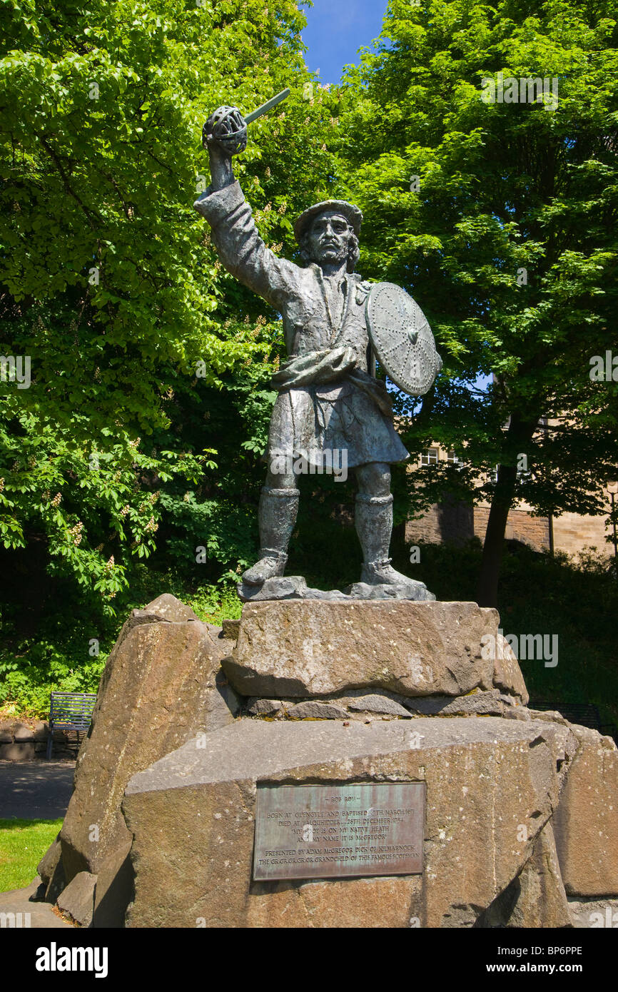 Rob roy statue stirling scotland hi-res stock photography and images ...