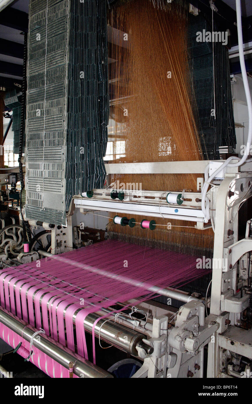 Modern weaving machine loom hi-res stock photography and images - Alamy