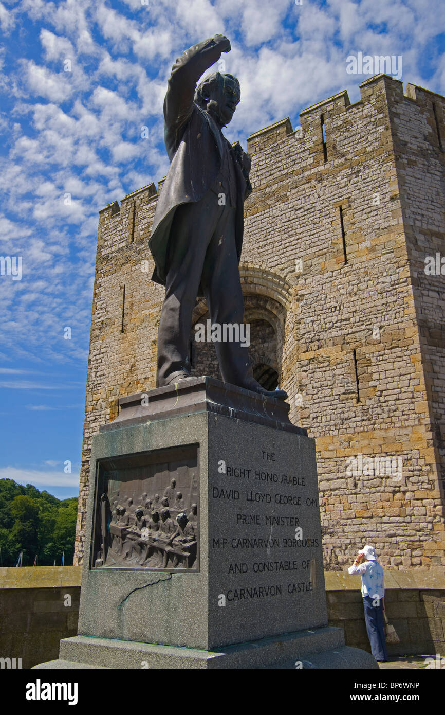 Lloyd george statue hi-res stock photography and images - Alamy