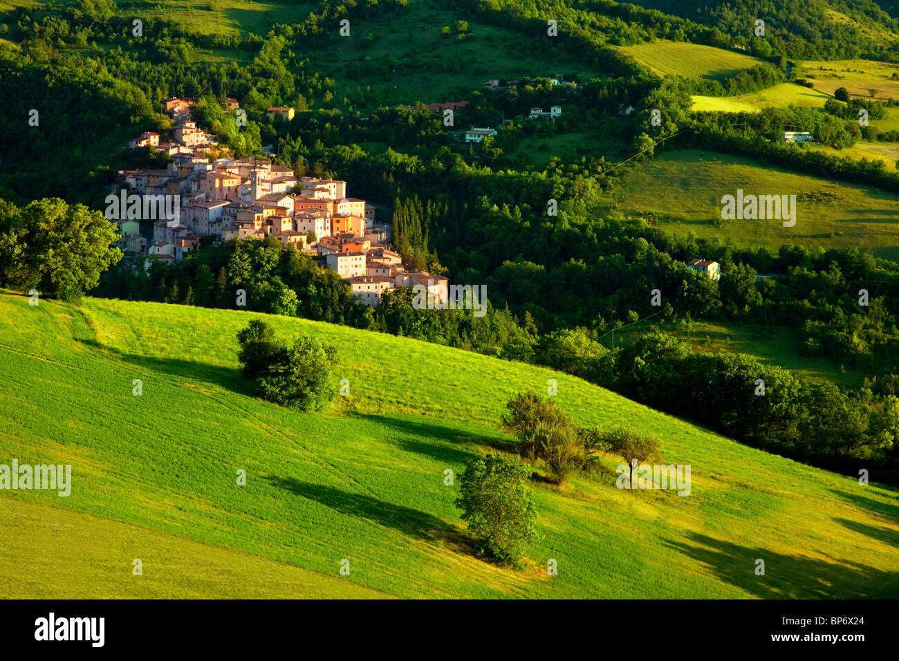 The medieval town of Preci in the Valnerina, Umbria Italy Stock Photo ...