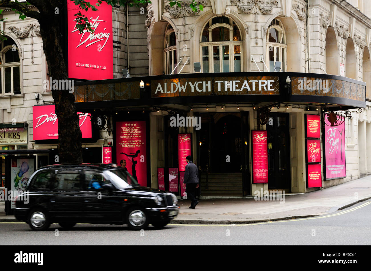 Aldwych theatre hi-res stock photography and images - Alamy