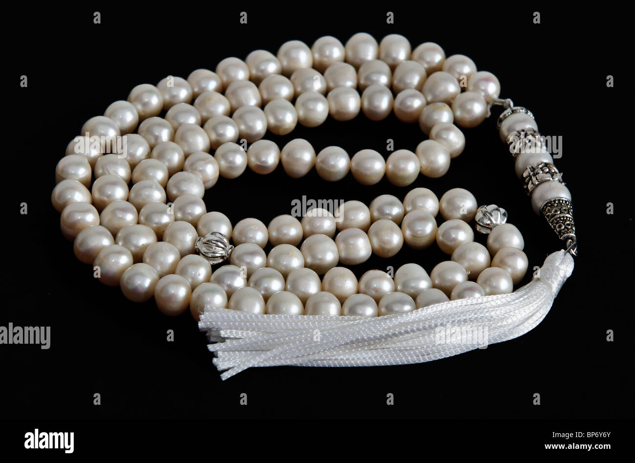 Rosary beads islam hi-res stock photography and images - Alamy