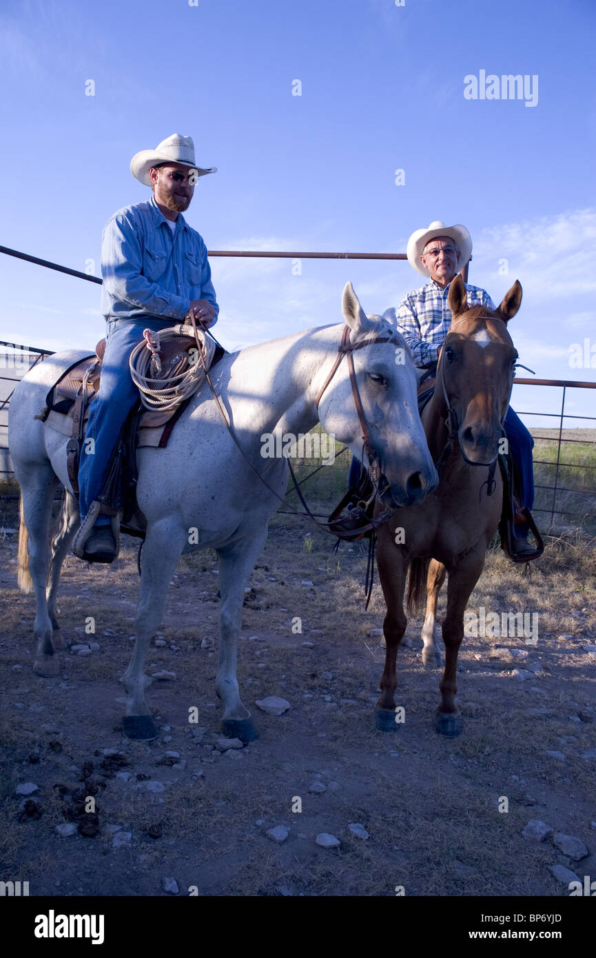 Texas ranch cowboys hi-res stock photography and images - Alamy