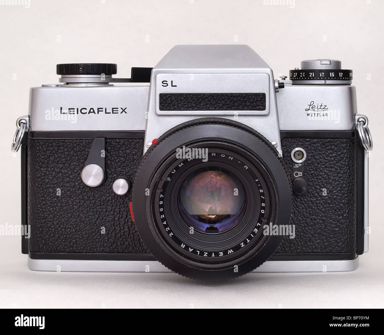 Leica system hi-res stock photography and images - Alamy