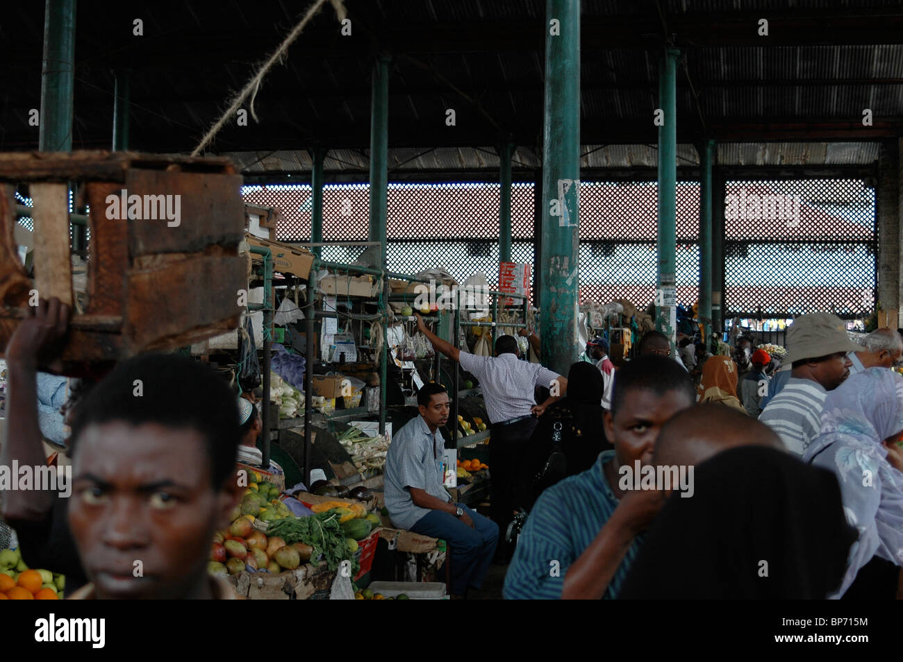 Market in Mombasa Stock Photo - Alamy