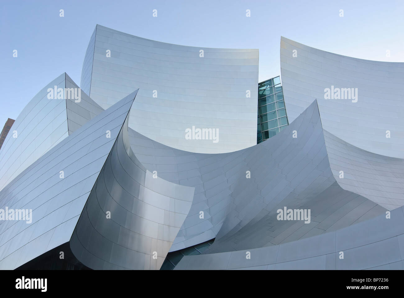 Frank gehry disney concert hall hi-res stock photography and images - Alamy