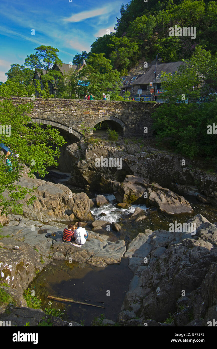 Snowdonia bridge hi-res stock photography and images - Alamy