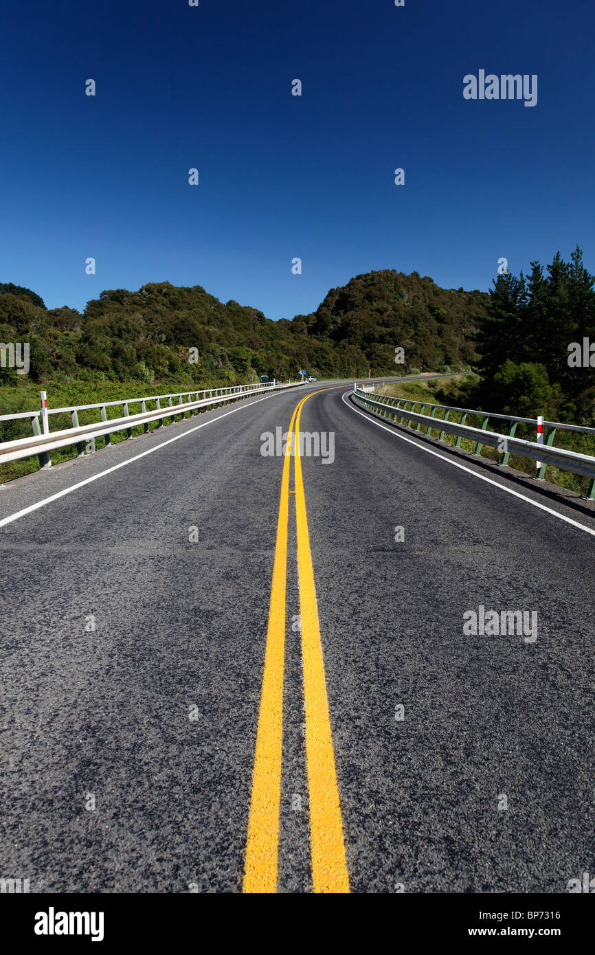 A view down the middle of State Highway 10 between Napier and Wairoa ...