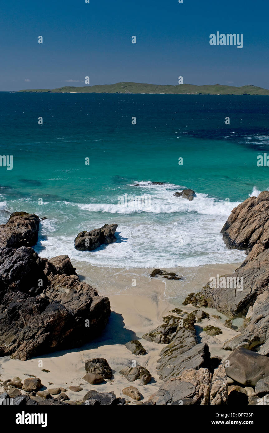 West Coast of Harris mix of Rocky inlets and extensive long beaches ...