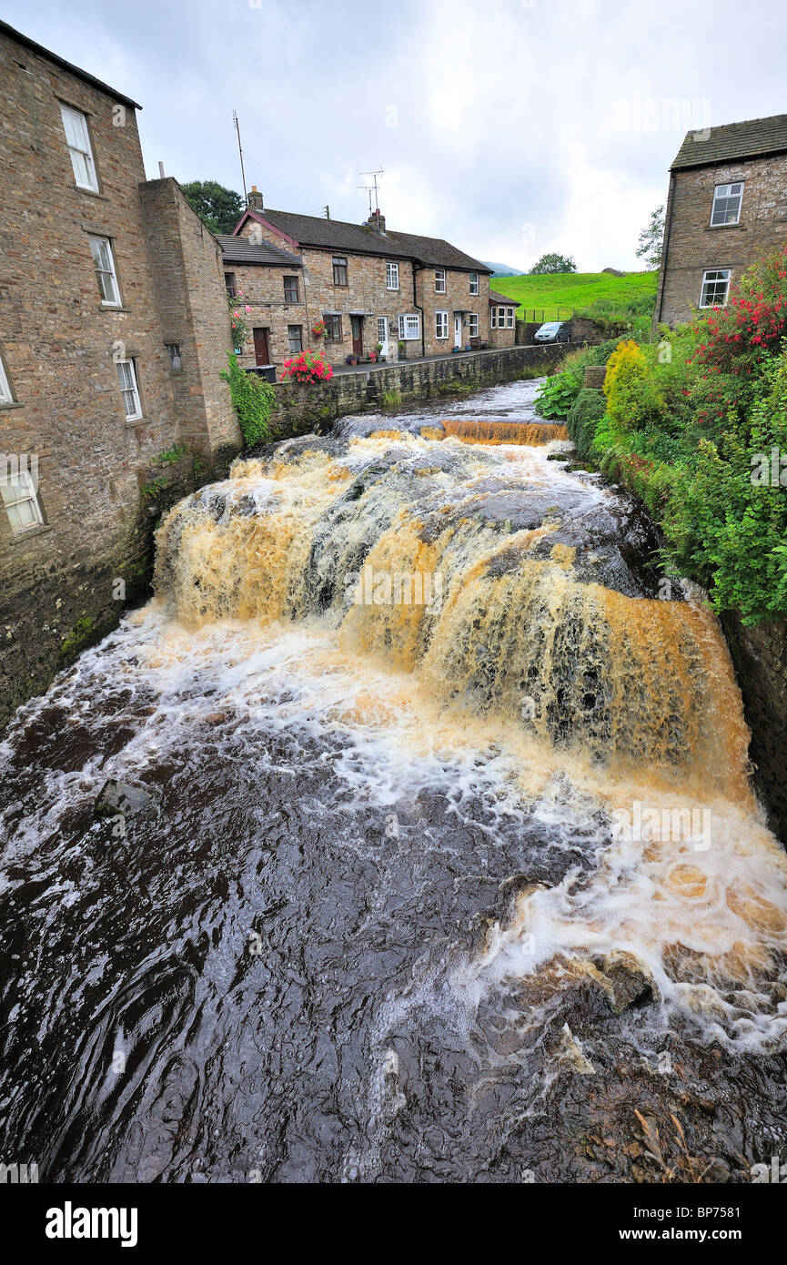 Wensleydale hawes village hi-res stock photography and images - Alamy