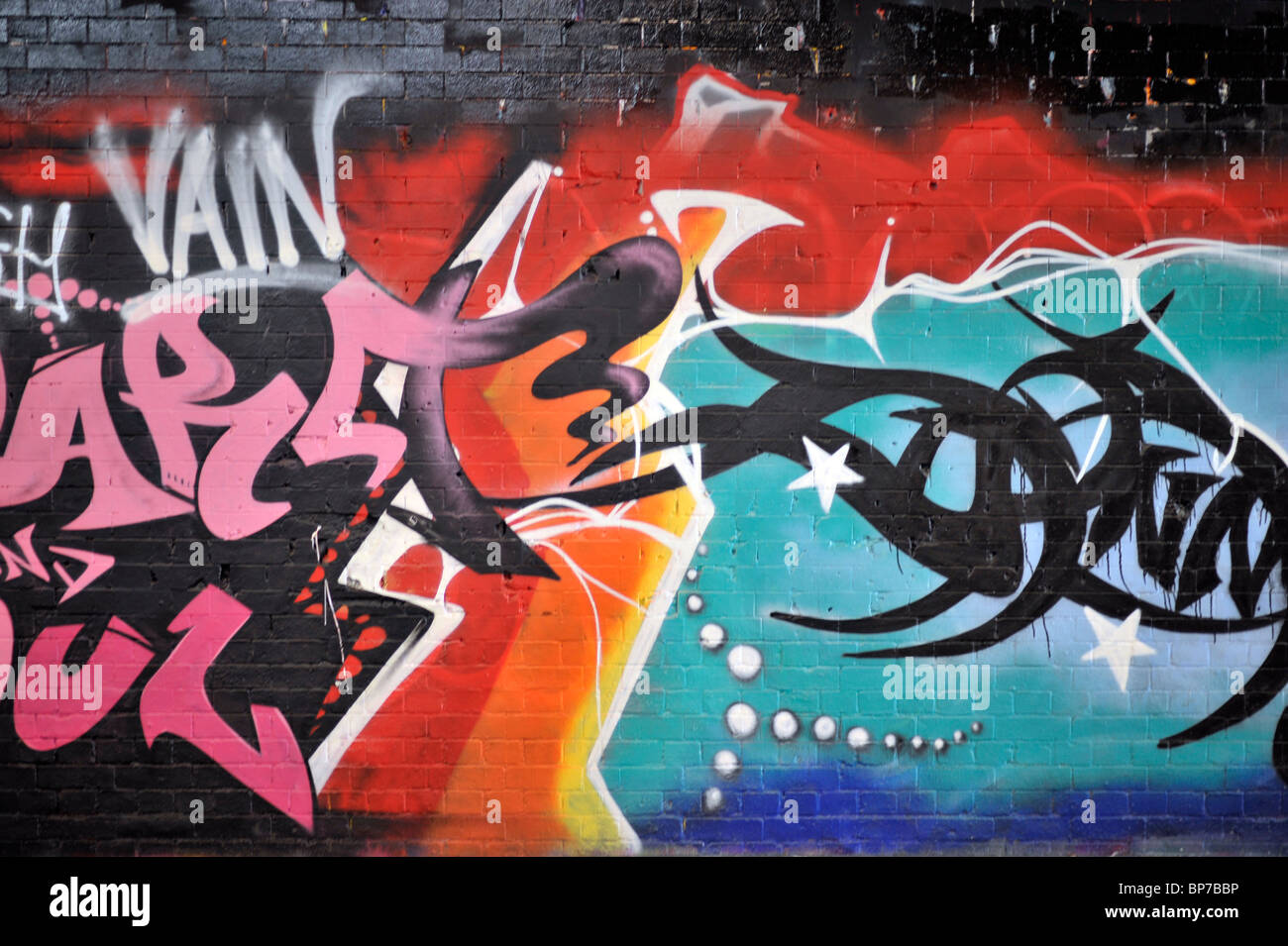 leake street graffiti waterloo london artwork art graf street urban ...