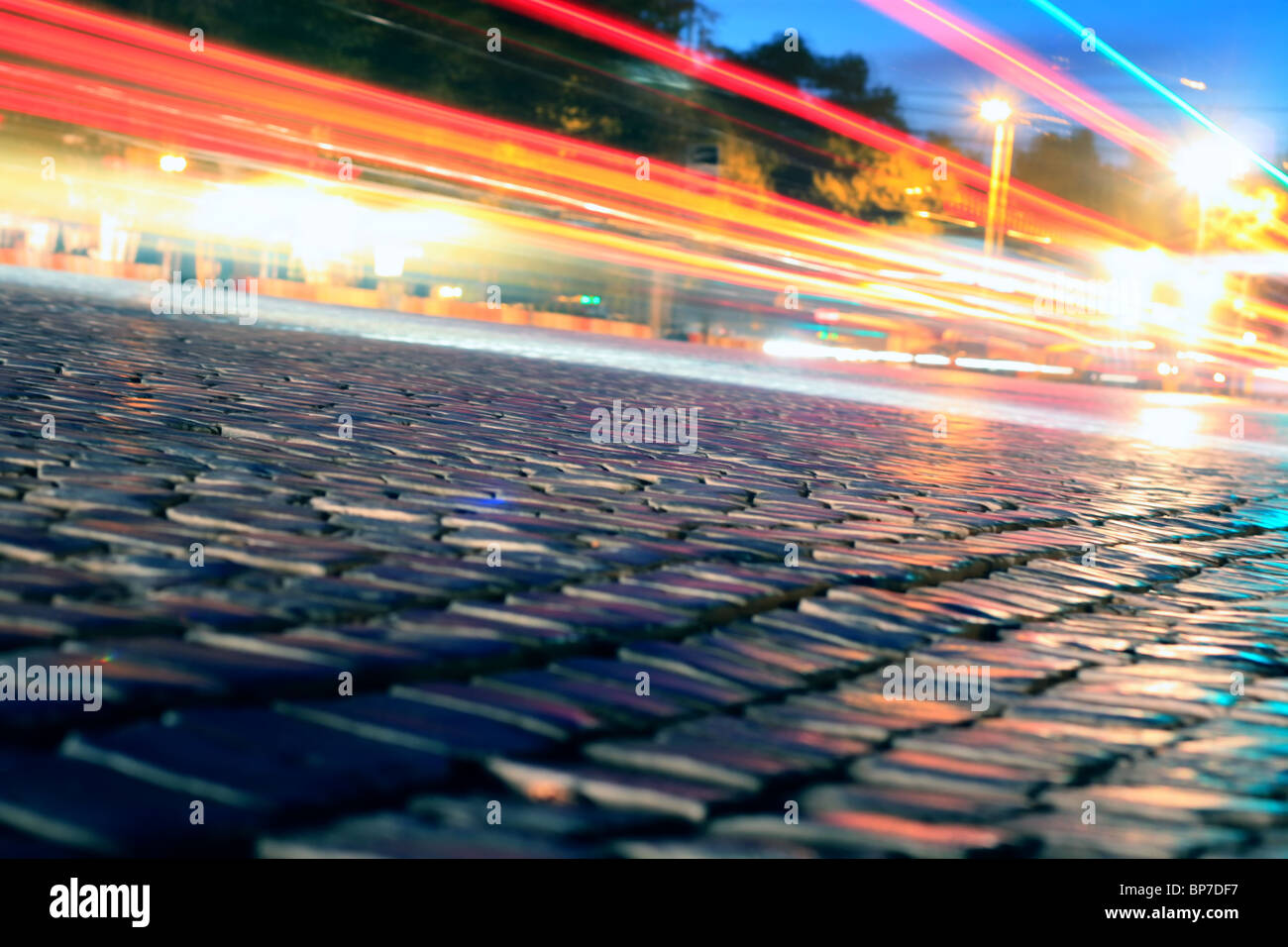 Street road city town movement hi-res stock photography and images - Alamy