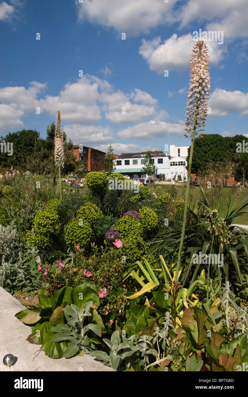 Pretty devonshire town hi-res stock photography and images - Alamy