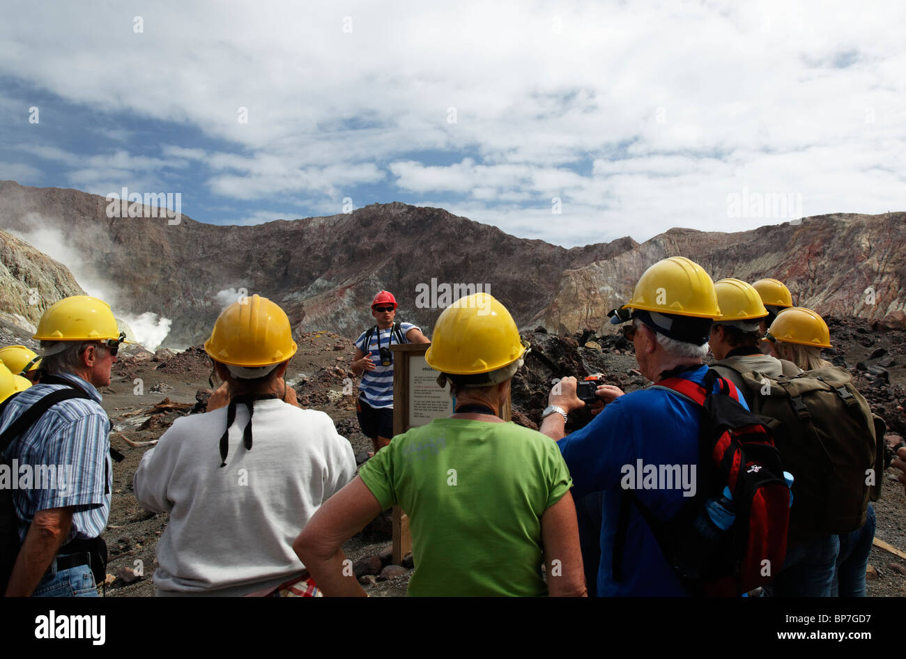Safety briefing hi-res stock photography and images - Alamy