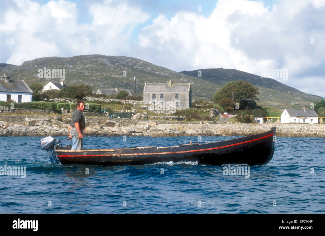 Curragh boat hi-res stock photography and images - Alamy