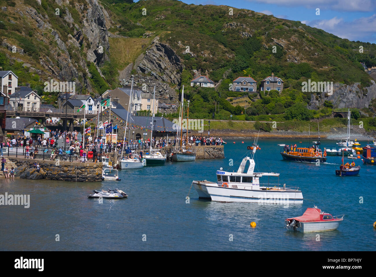 Barmouth, estuary, summer, boats, North Wales, UK Stock Photo - Alamy