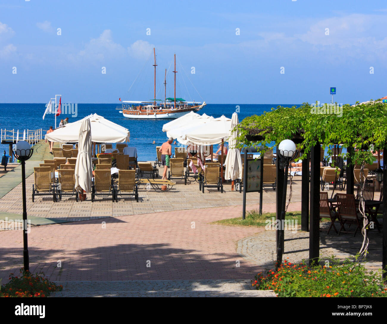 Beach and coastline view in Kemer, Antalya, Turkey Stock Photo - Alamy