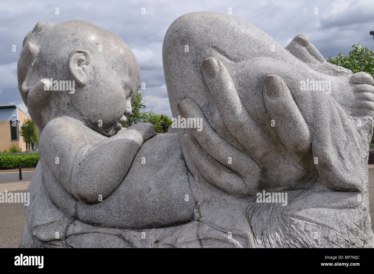 Newborn baby sculpture hi-res stock photography and images - Alamy