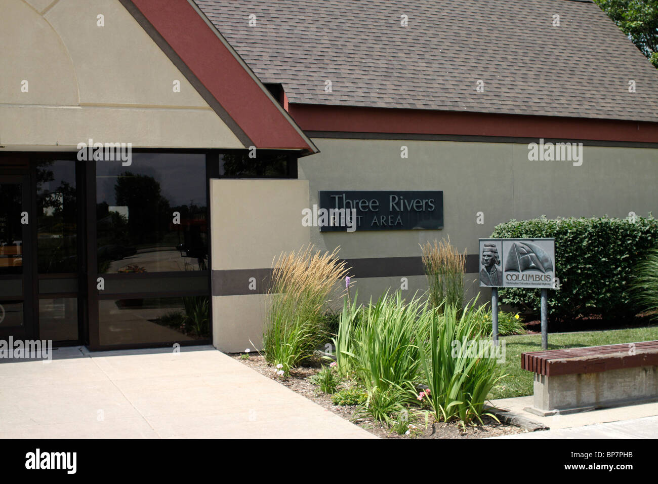 Us highway rest area hi-res stock photography and images - Alamy