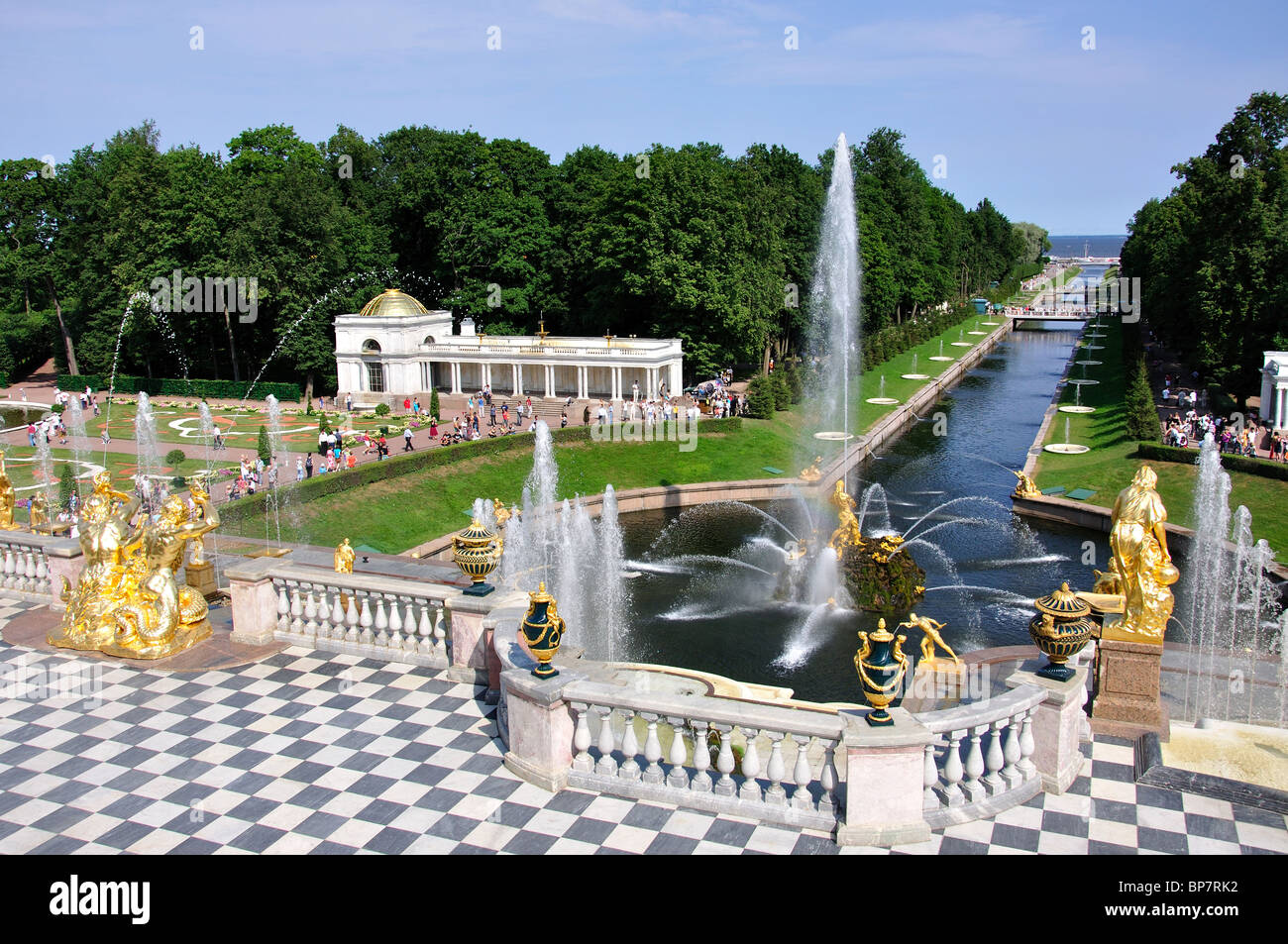Samson Fountain and Lower Garden, Grand Peterhof Palace, Peterhof ...
