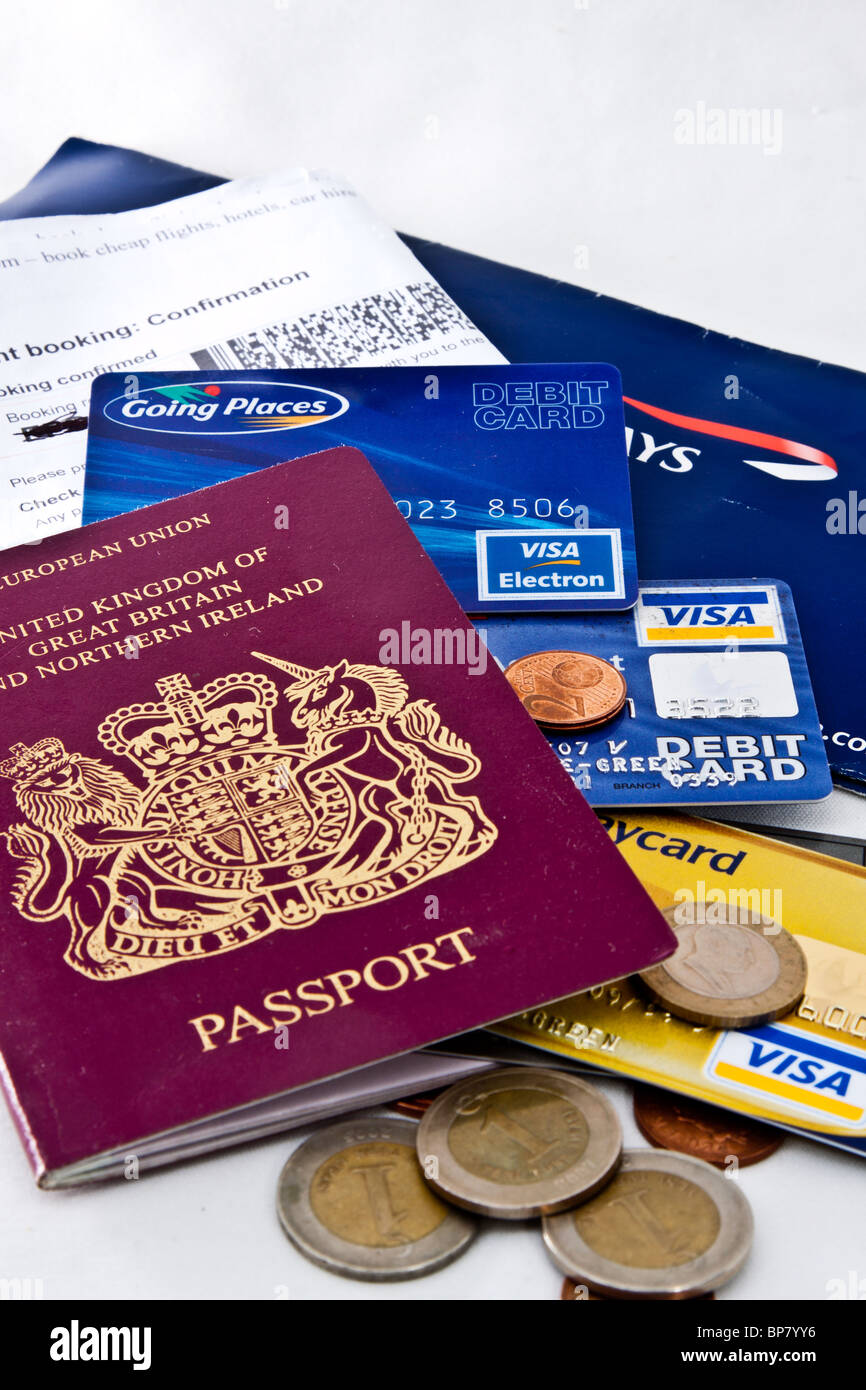 The Dilemmas of which way to carry currency abroad Stock Photo - Alamy