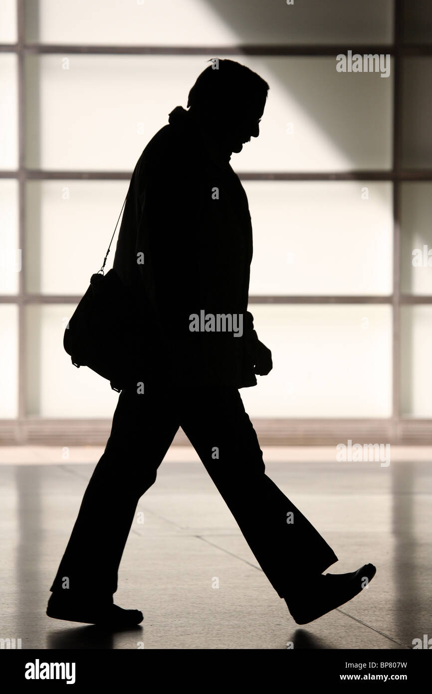 Shadow silhouette elderly man hi-res stock photography and images - Alamy