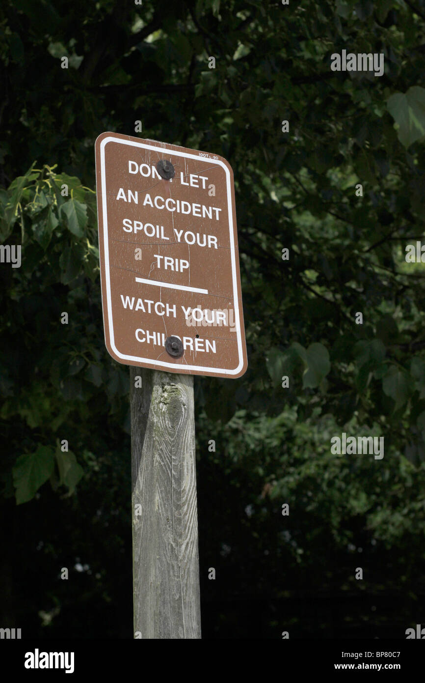 Rest area sign hi-res stock photography and images - Alamy