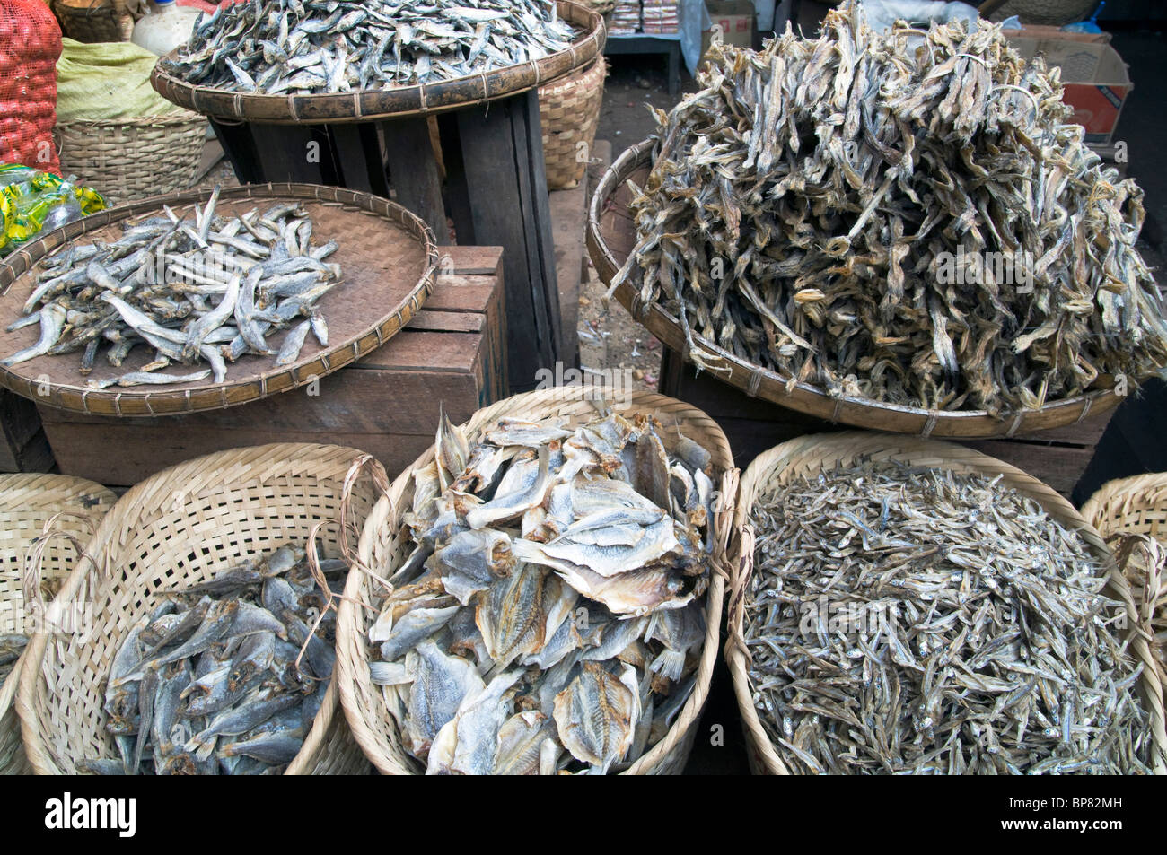 Myanmar burma dry fish market katha hi-res stock photography and images ...