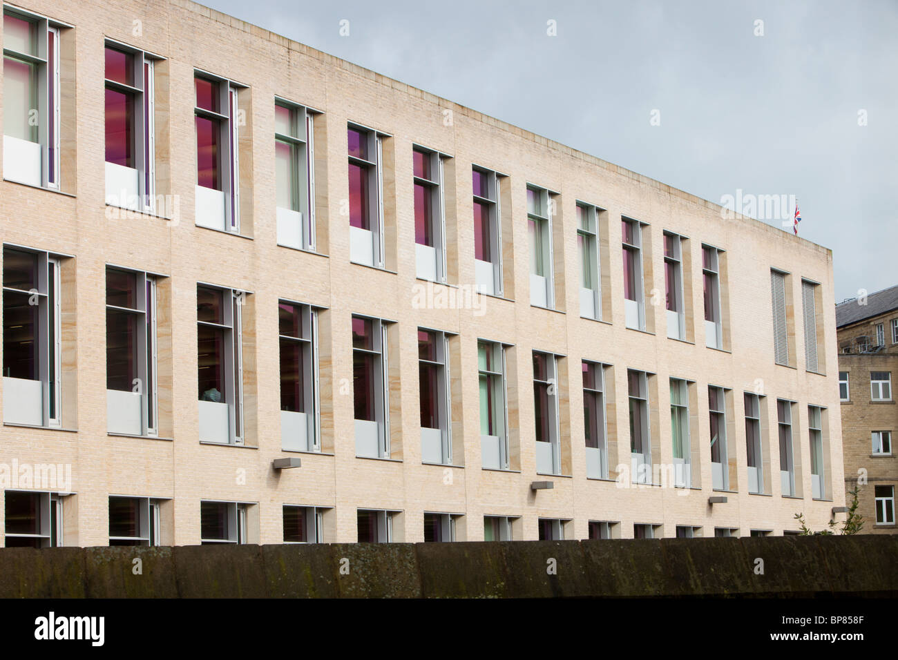 Unemployment levels hi-res stock photography and images - Alamy