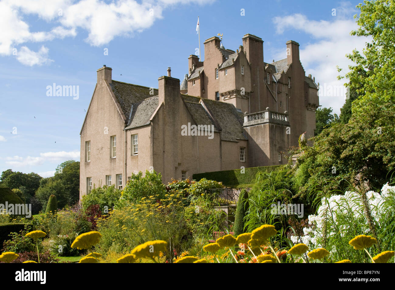 Crathes Castle in Scotland Stock Photo - Alamy