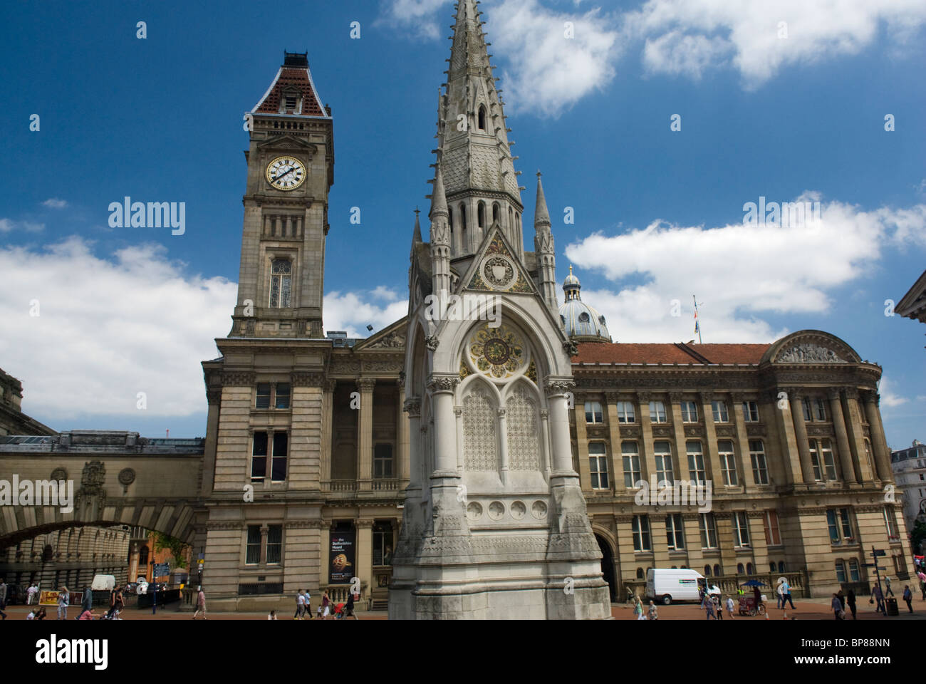 The Council House and Chamberlain Memorial, Birmingham, West Midlands ...