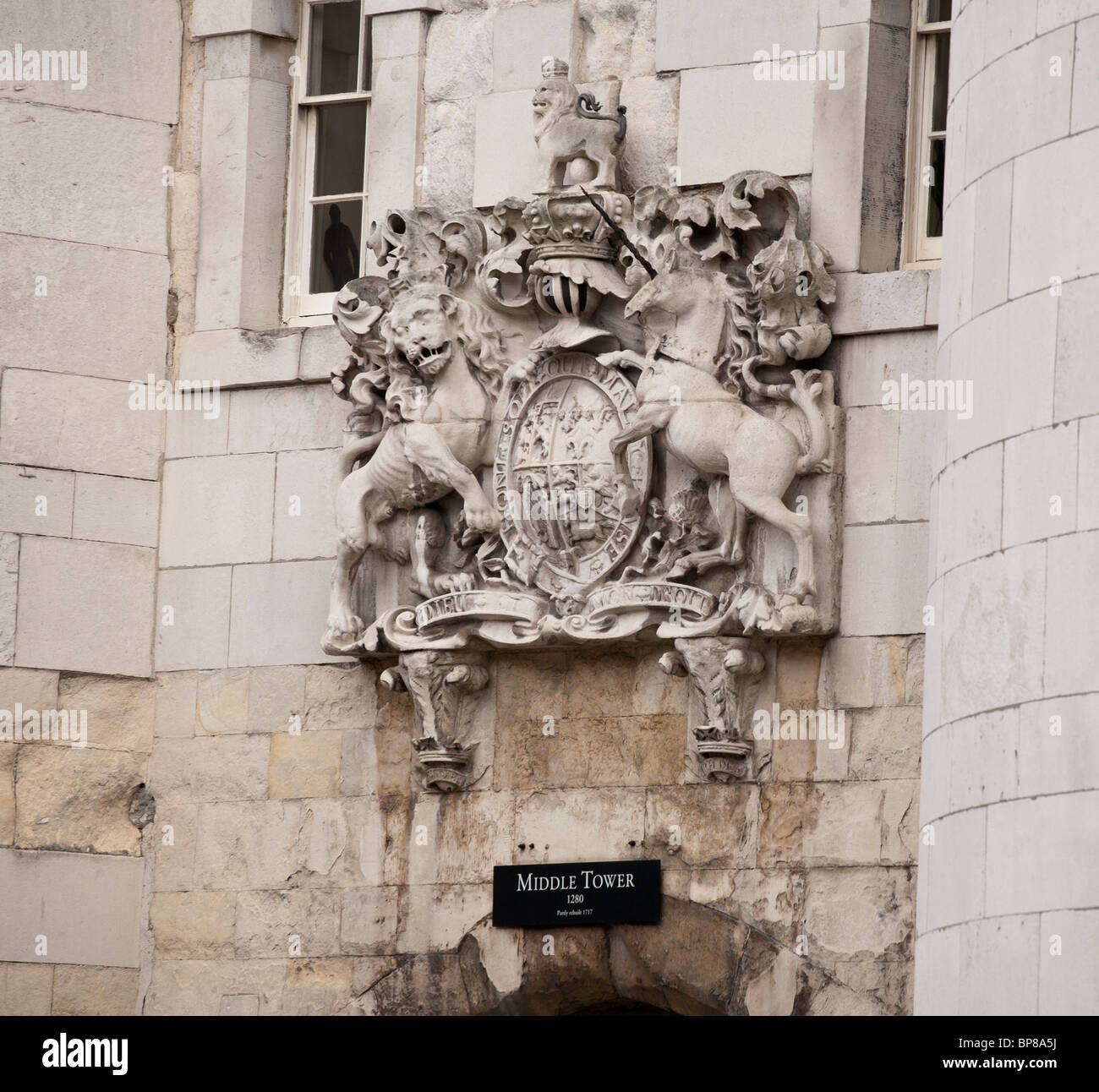 Royal Crest above the entrance to the Middle tower of the Tower of ...