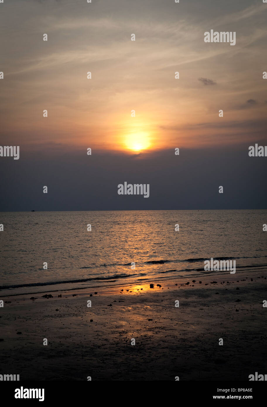 Empty sunset, Koh Chang, Thailand Stock Photo - Alamy