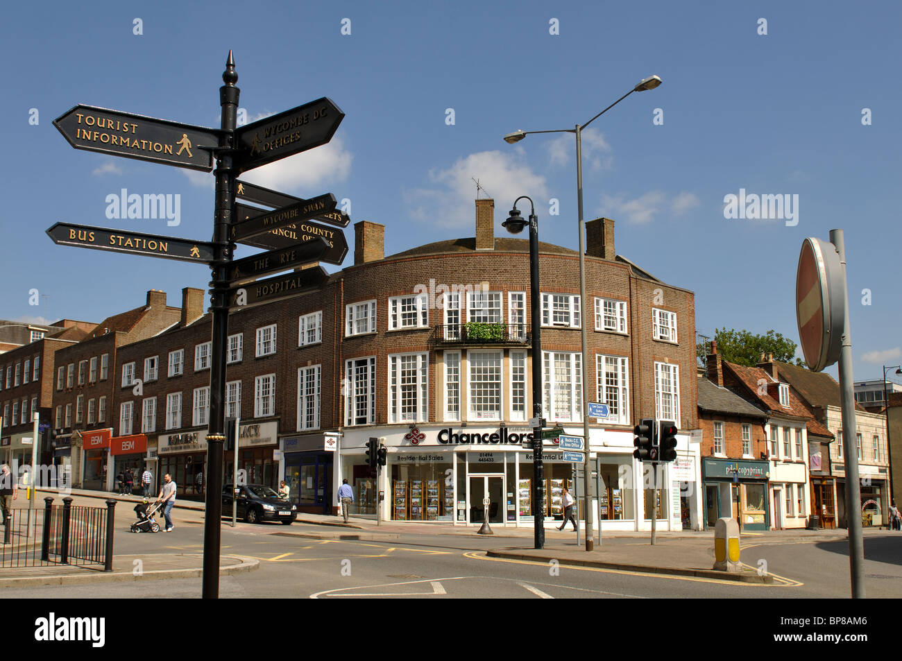 Town centre near Queen Victoria Street, High Wycombe, Buckinghamshire ...
