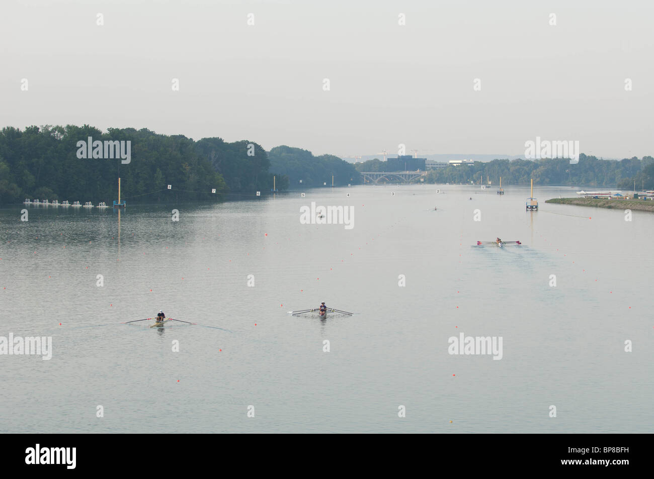 Rowers train in the early morning on the Royal Canadian Henly Regatta ...