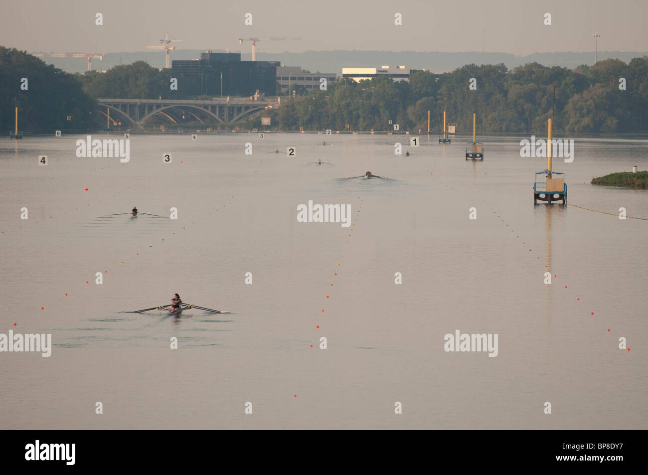 Rowers train in the early morning on the Royal Canadian Henly Regatta ...