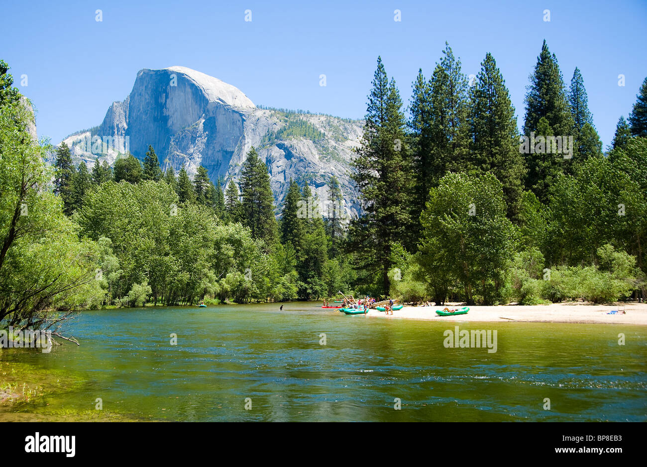 Mersed river recreational activities at Yosemite National Park, rafting ...