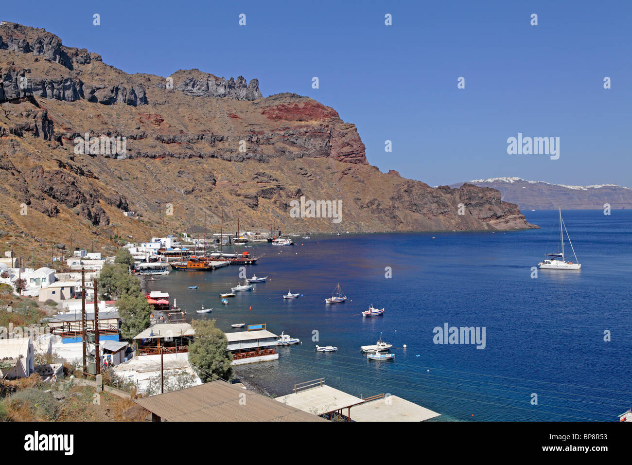 harbour of Thirassia Island, Santorini, Cyclades, Aegean Islands ...