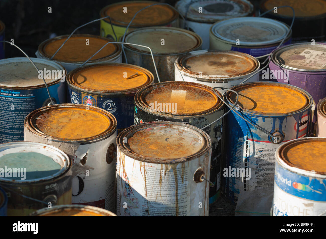 Paint cans hi-res stock photography and images - Alamy
